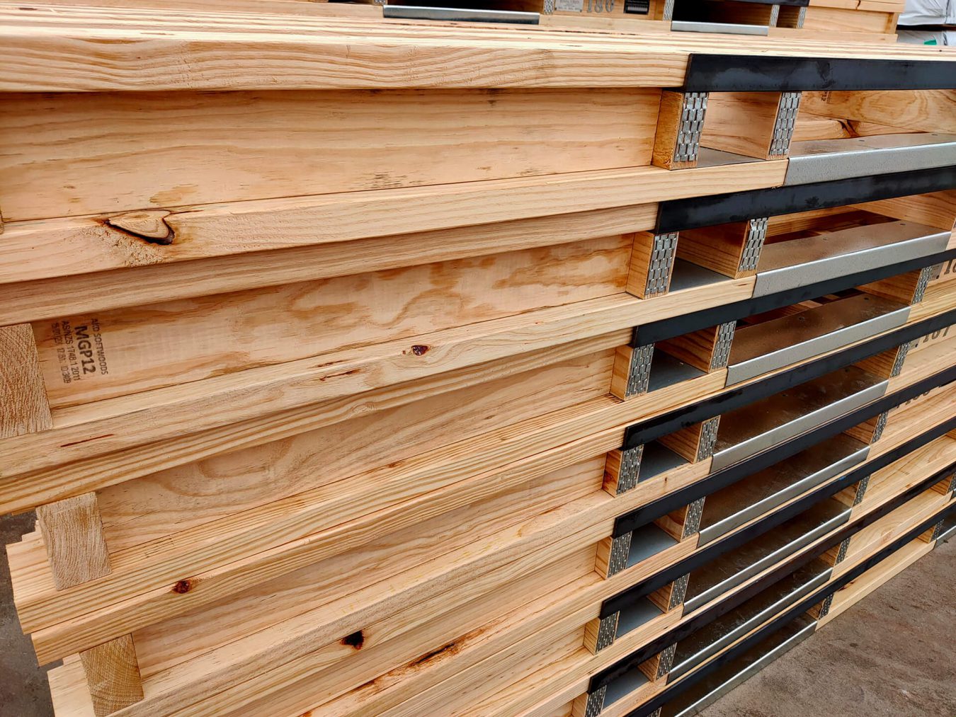 Crane Pallets - CMTP