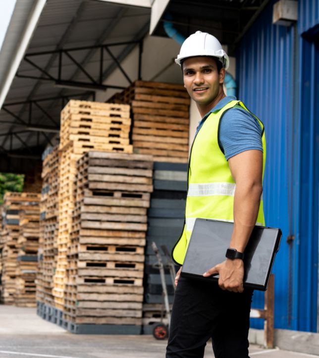 Why Wooden Crates Are Ideal for Heavy-Duty Shipping | CMTP